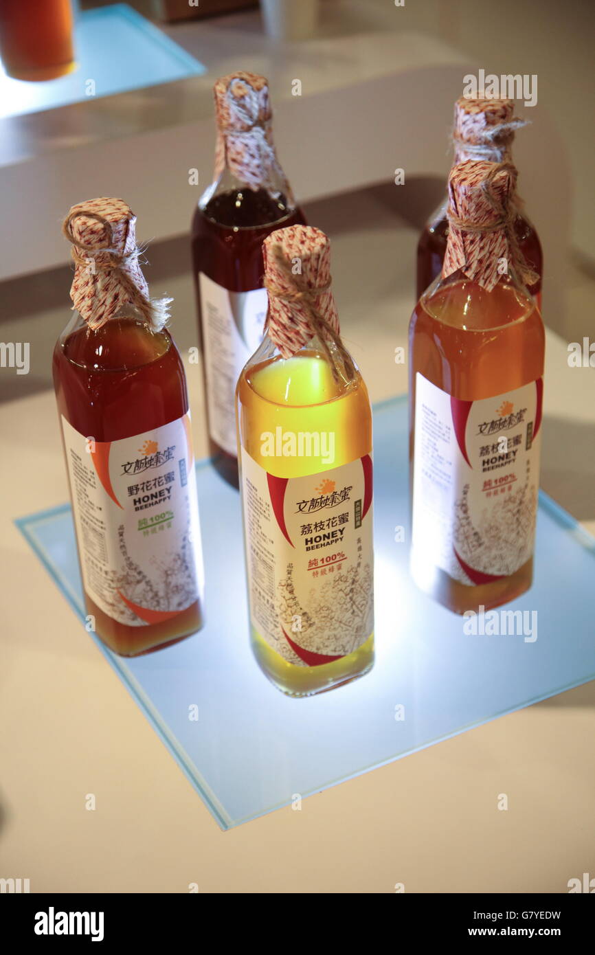 Wen cheng hi-res stock photography and images - Alamy