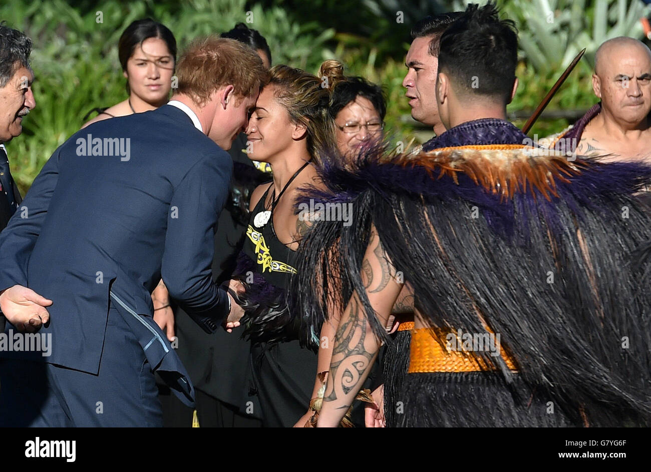 Traditional maori greeting hi-res stock photography and images - Alamy