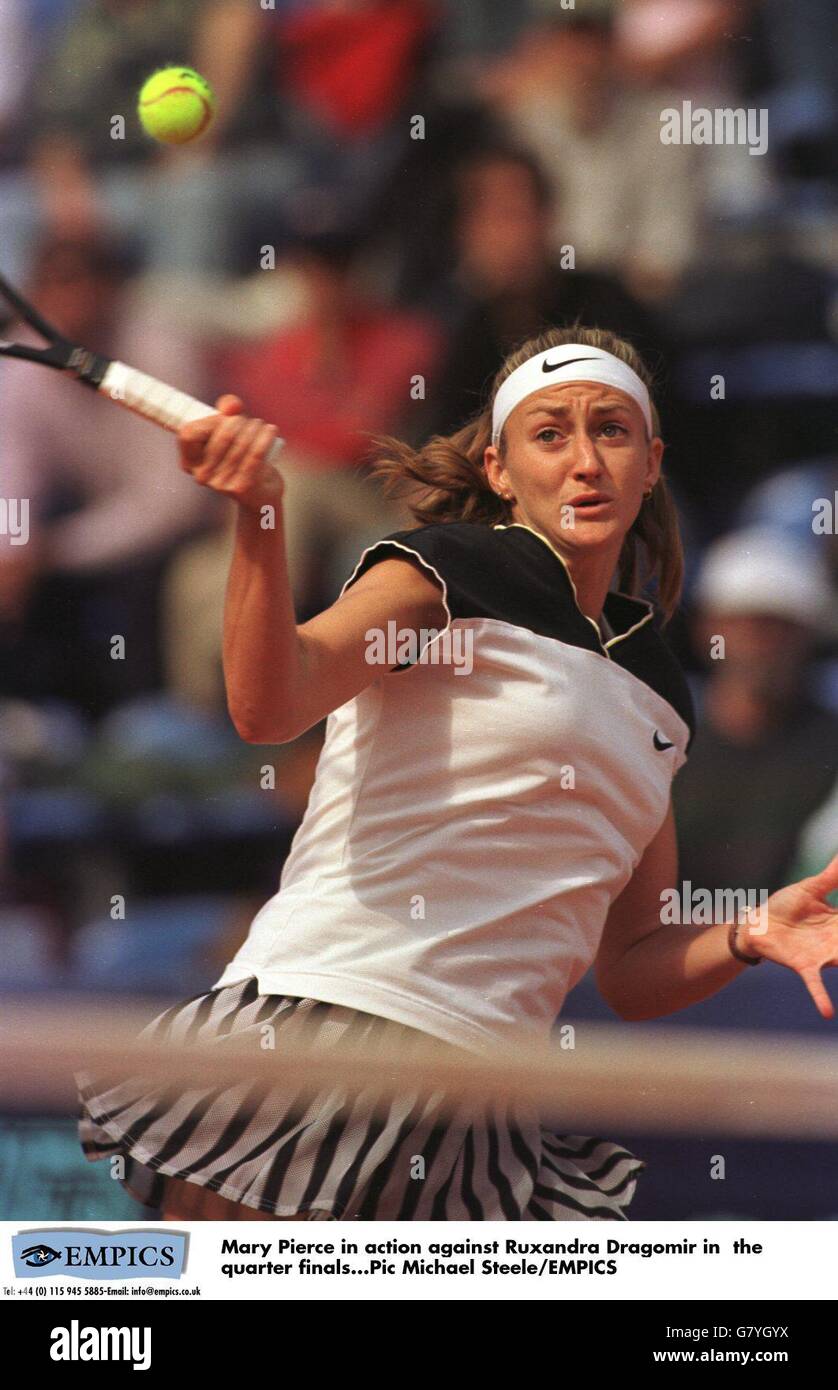 Italian Open -Mary Pierce(France) v Ruxandra Dragomir(Romania Stock ...