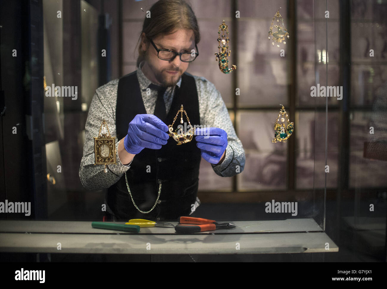 British museums new european collection gallery hi-res stock ...