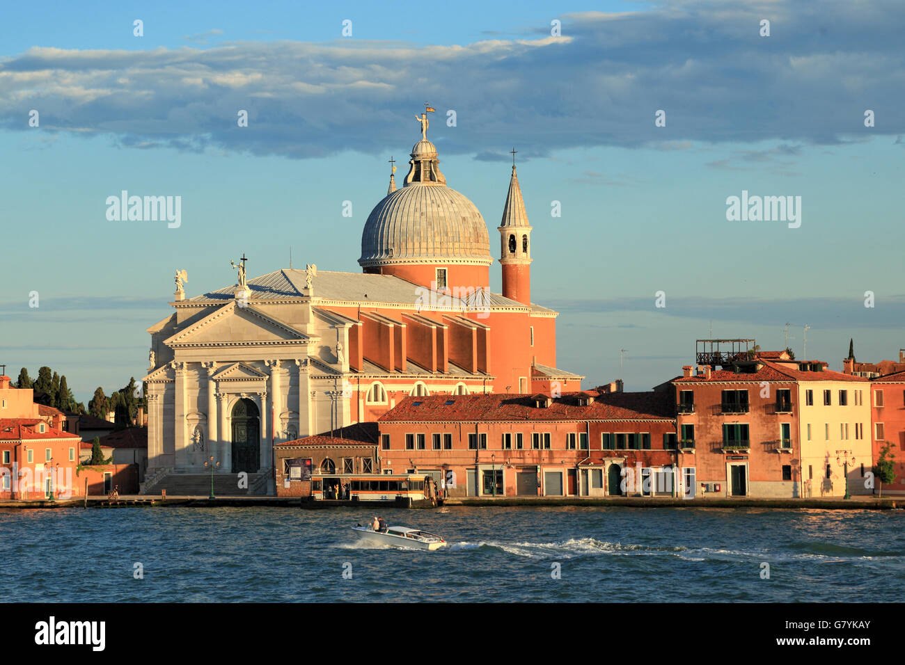 Il redentore in venice hi-res stock photography and images - Alamy