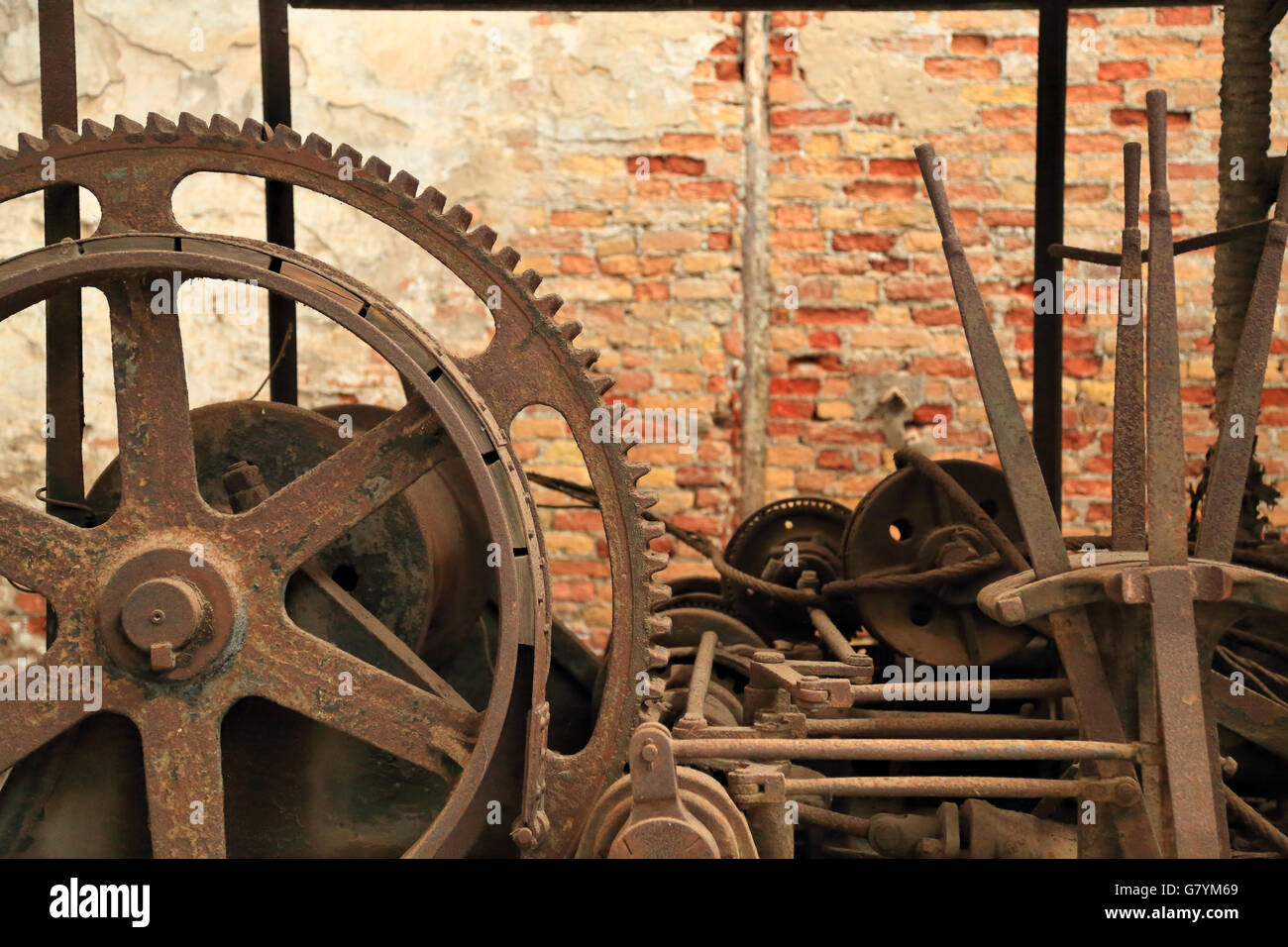 Old steam ship engine at Arsenale of Venice Stock Photo - Alamy