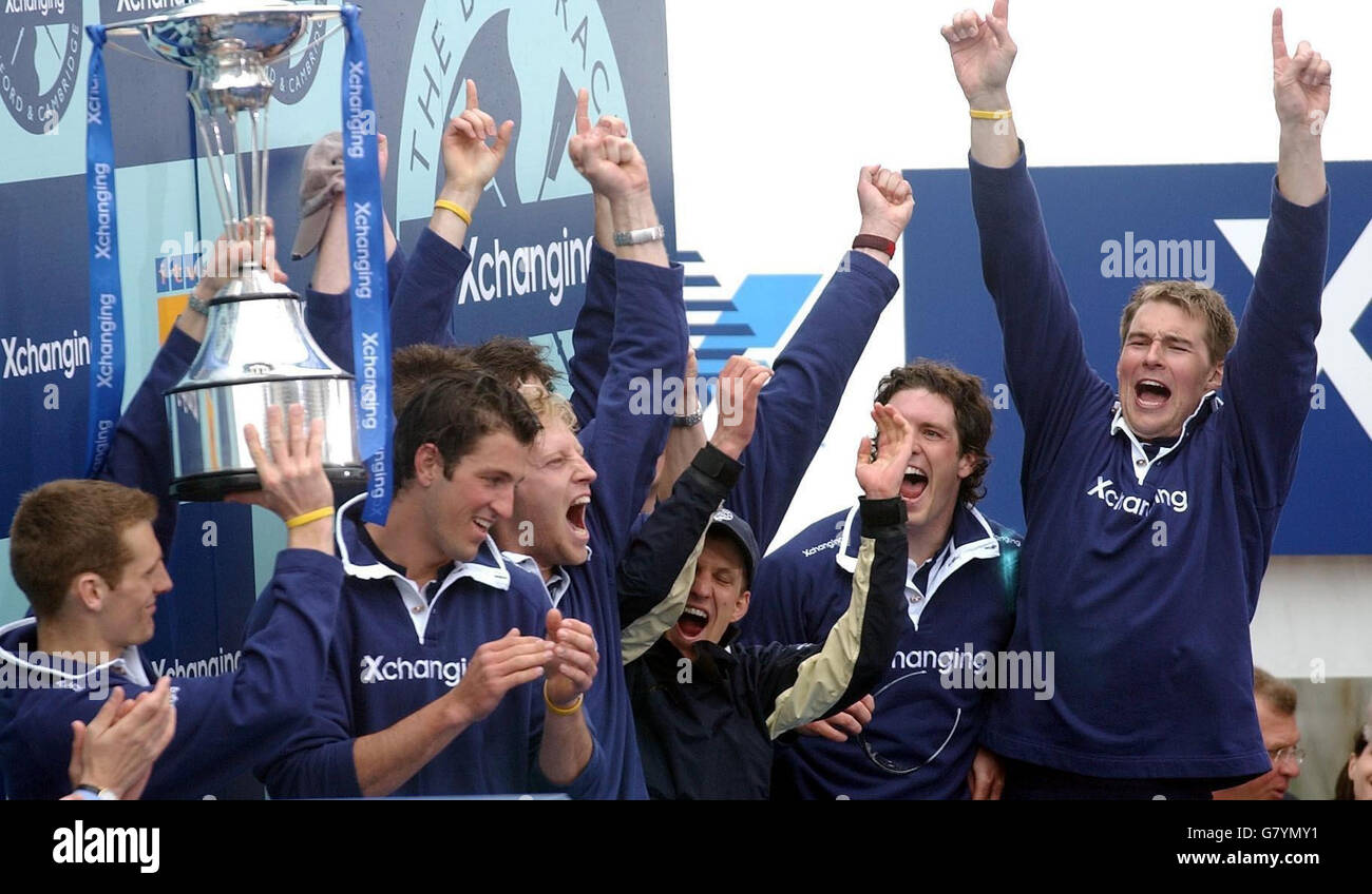 Rowing - Oxford v Cambridge 151st University Boat Race. The Oxford crew ...