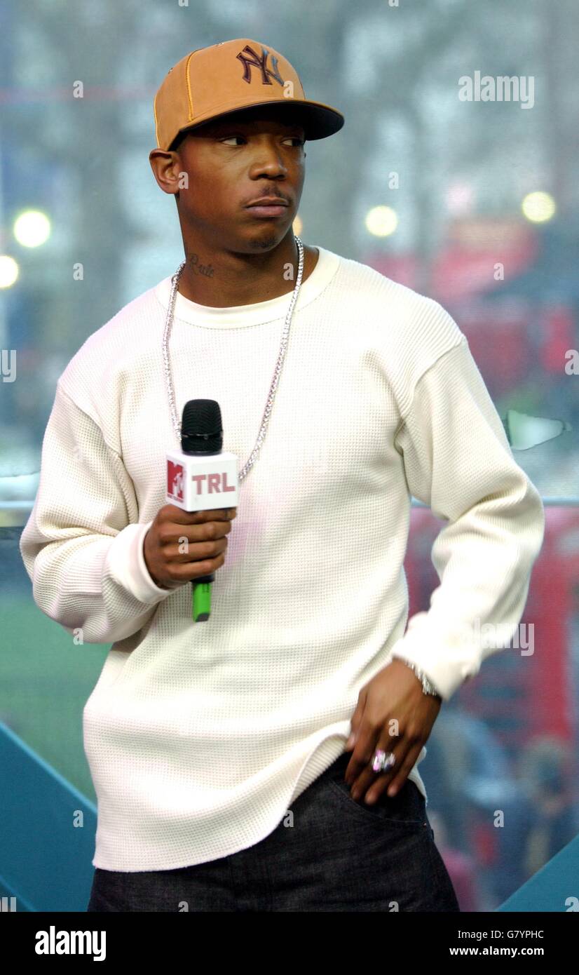 MTV TRL - Total Request Live Show - Leicester Square Studios Stock ...