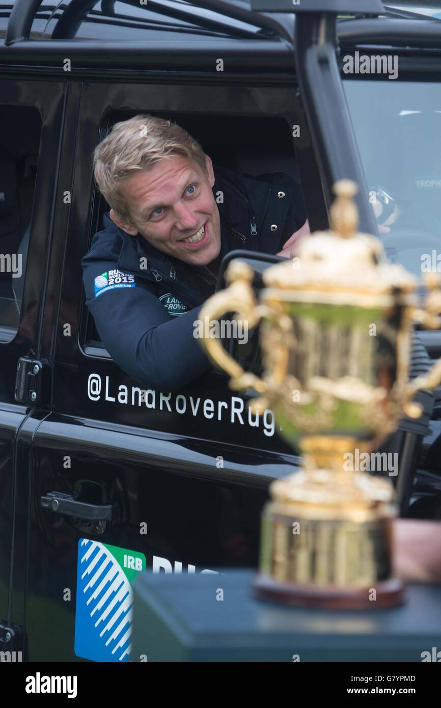 Land Rover Ambassador and Rugby World Cup 2003 winner Lewis Moody ...