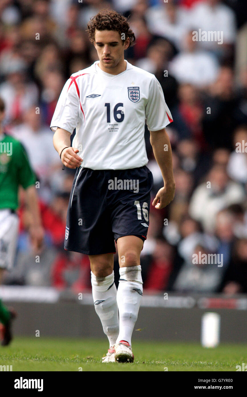 Owen hargreaves england world cup hi-res stock photography and images ...
