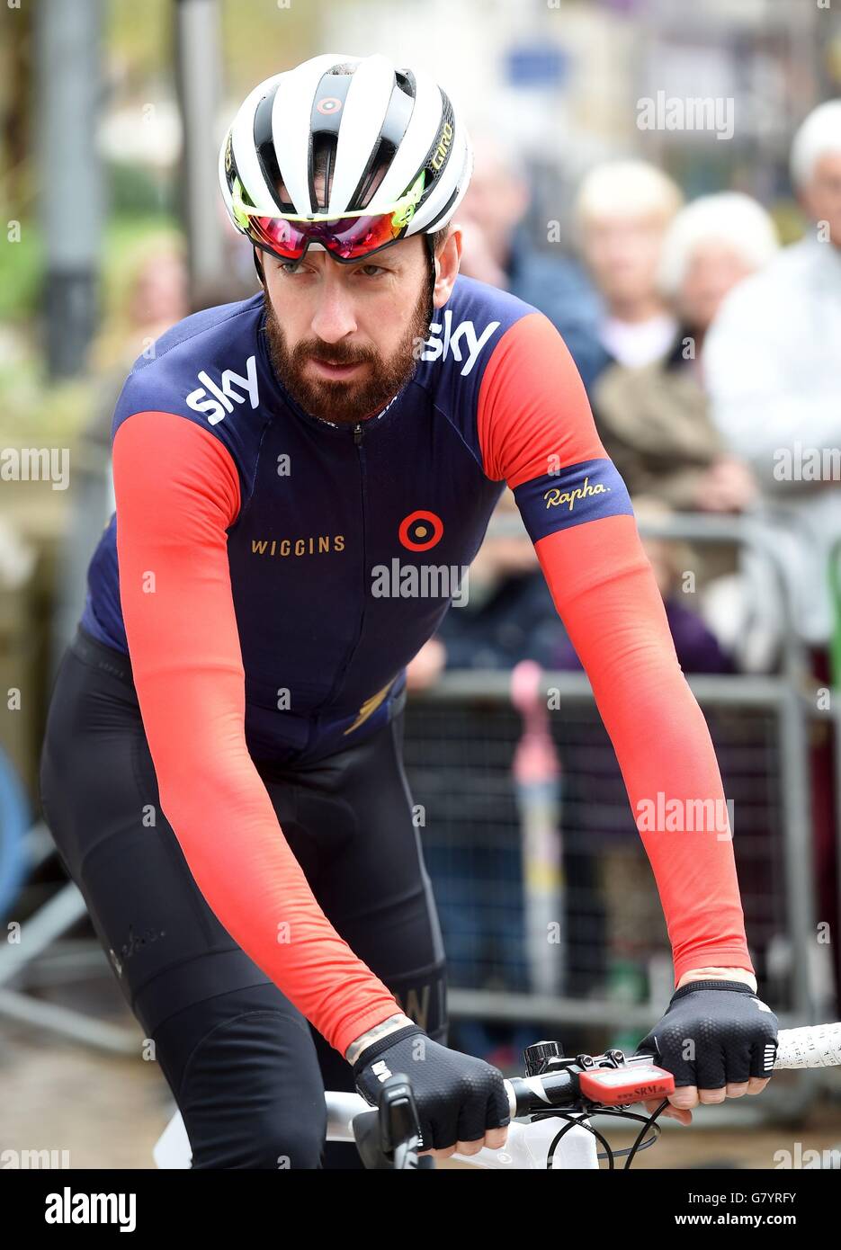 Team Wiggins rider Sir Bradley Wiggins before the start of the third ...