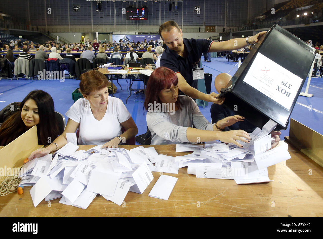 General Election 2015 declaration - May 7th Stock Photo - Alamy