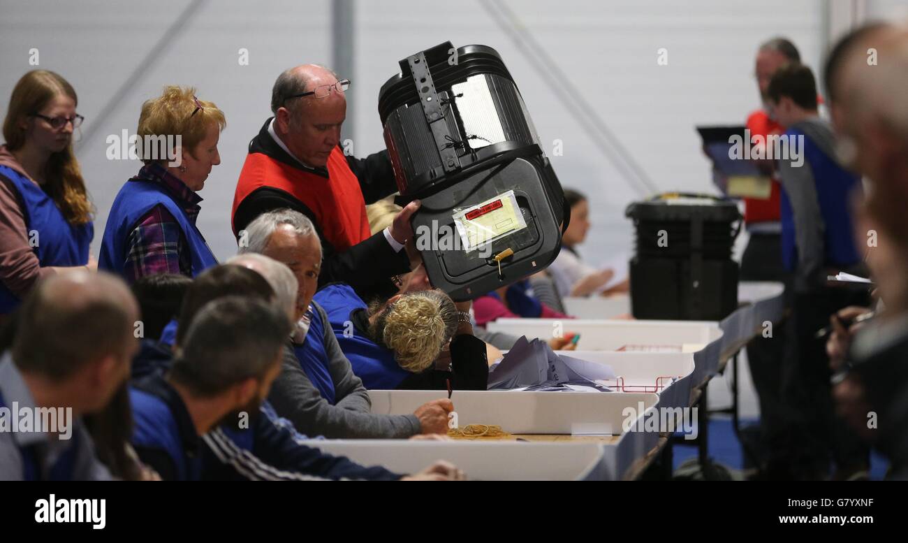 General Election 2015 declaration - May 7th Stock Photo - Alamy