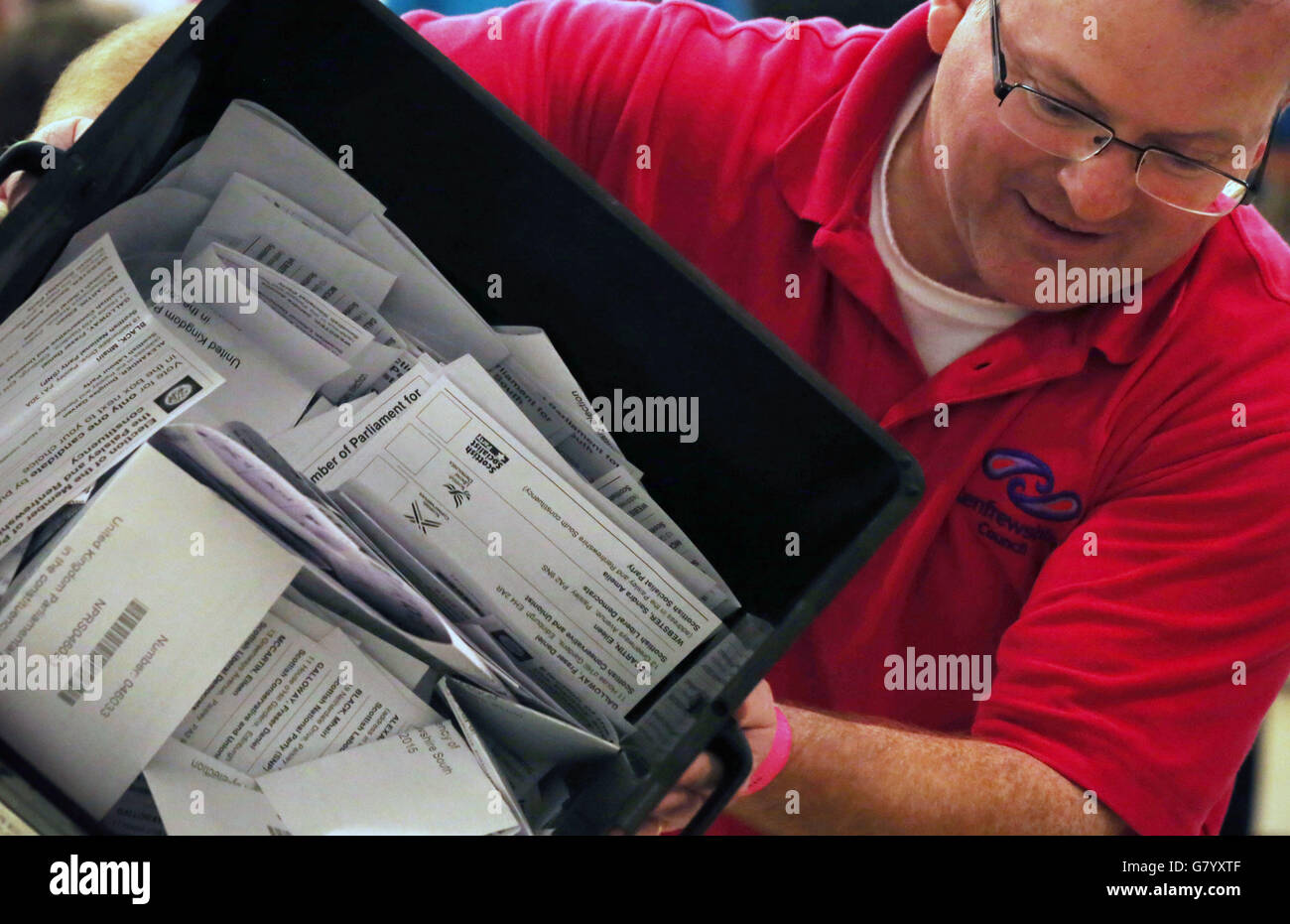 General Election 2015 declaration - May 7th Stock Photo - Alamy