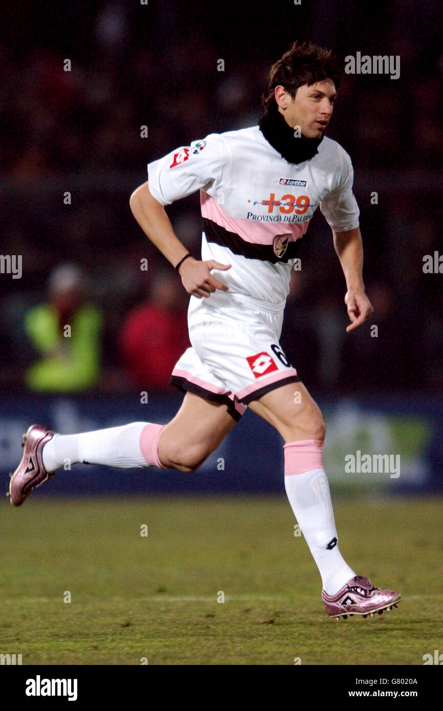 Armando picchi hi-res stock photography and images - Alamy