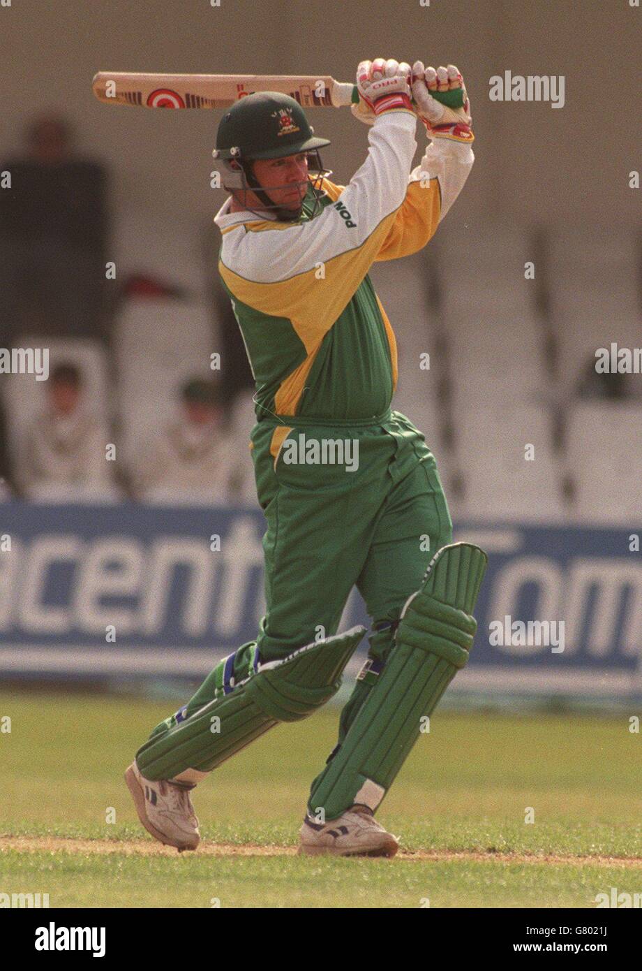 Cricket axa equity law league hi-res stock photography and images - Alamy