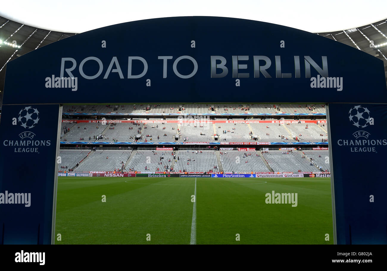 Football ucl semi final semi final general view gv hi-res stock ...