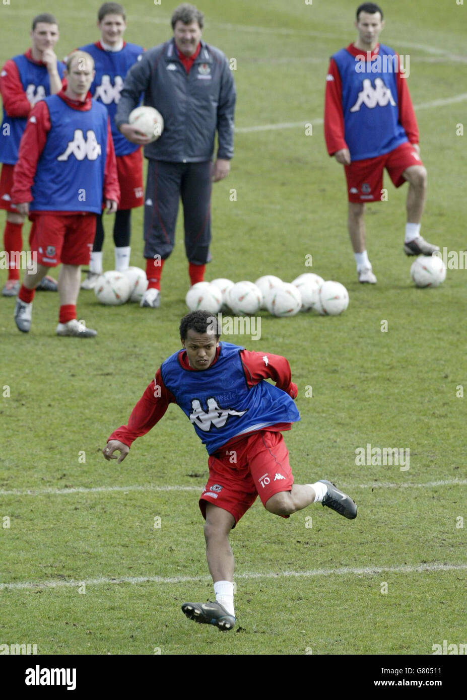 John earnshaw hi-res stock photography and images - Alamy