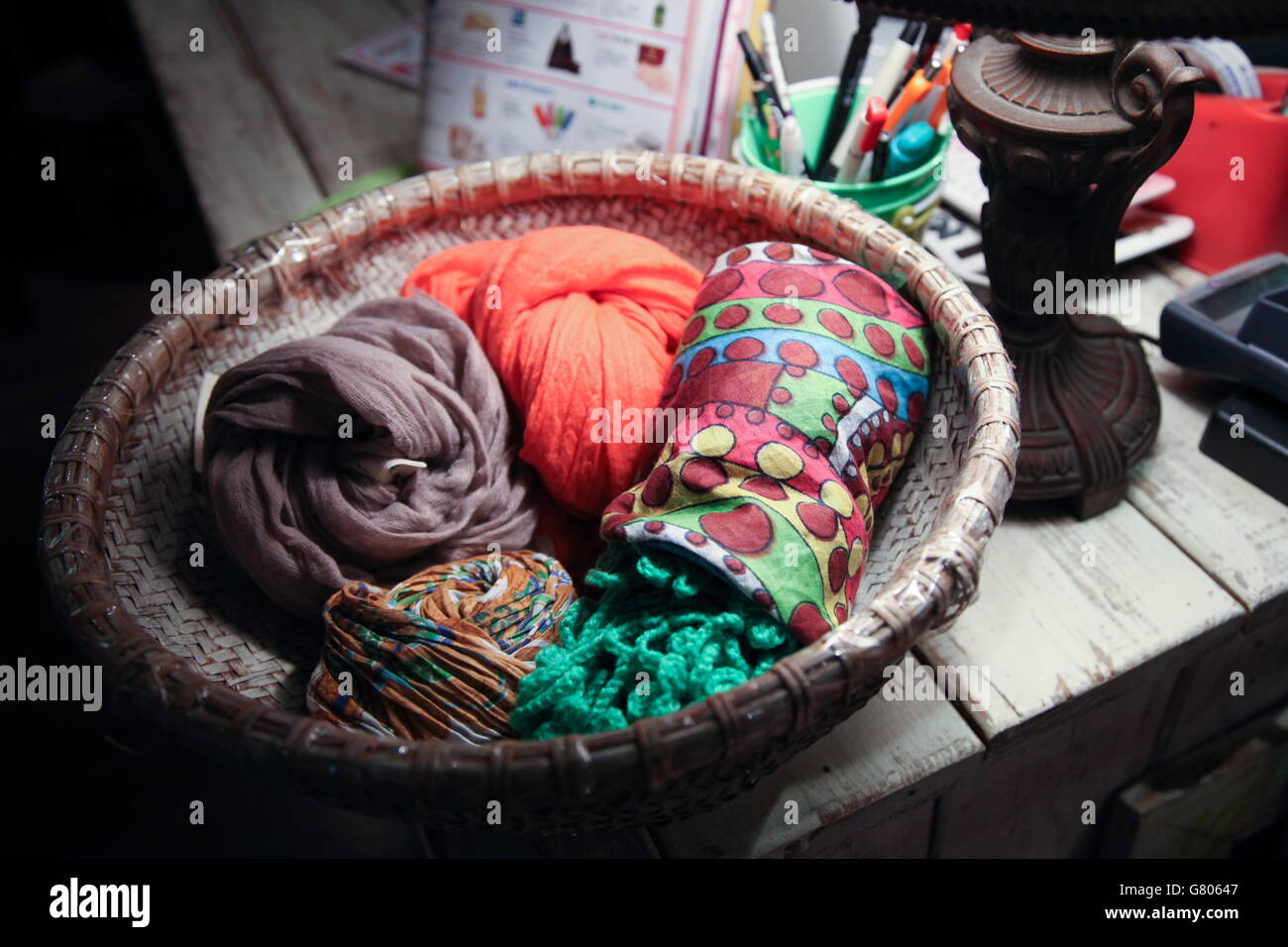 Muffle hi-res stock photography and images - Alamy