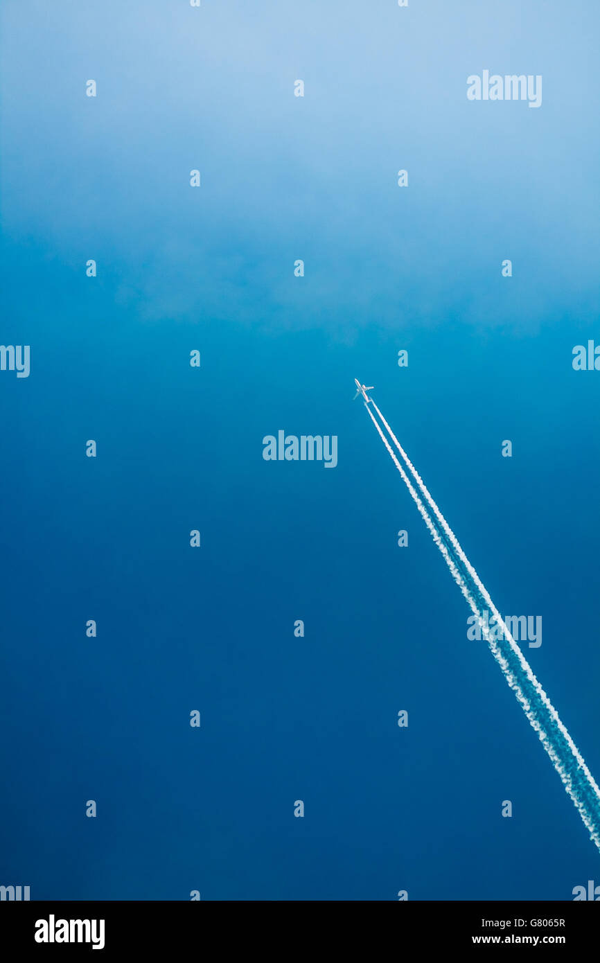 Contrail In Blue Sky. Plane, aircraft, airplane In Sky With Plane ...