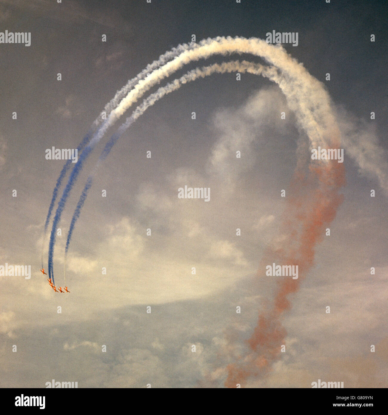 Military - The Red Pelicans - Farnborough Stock Photo - Alamy