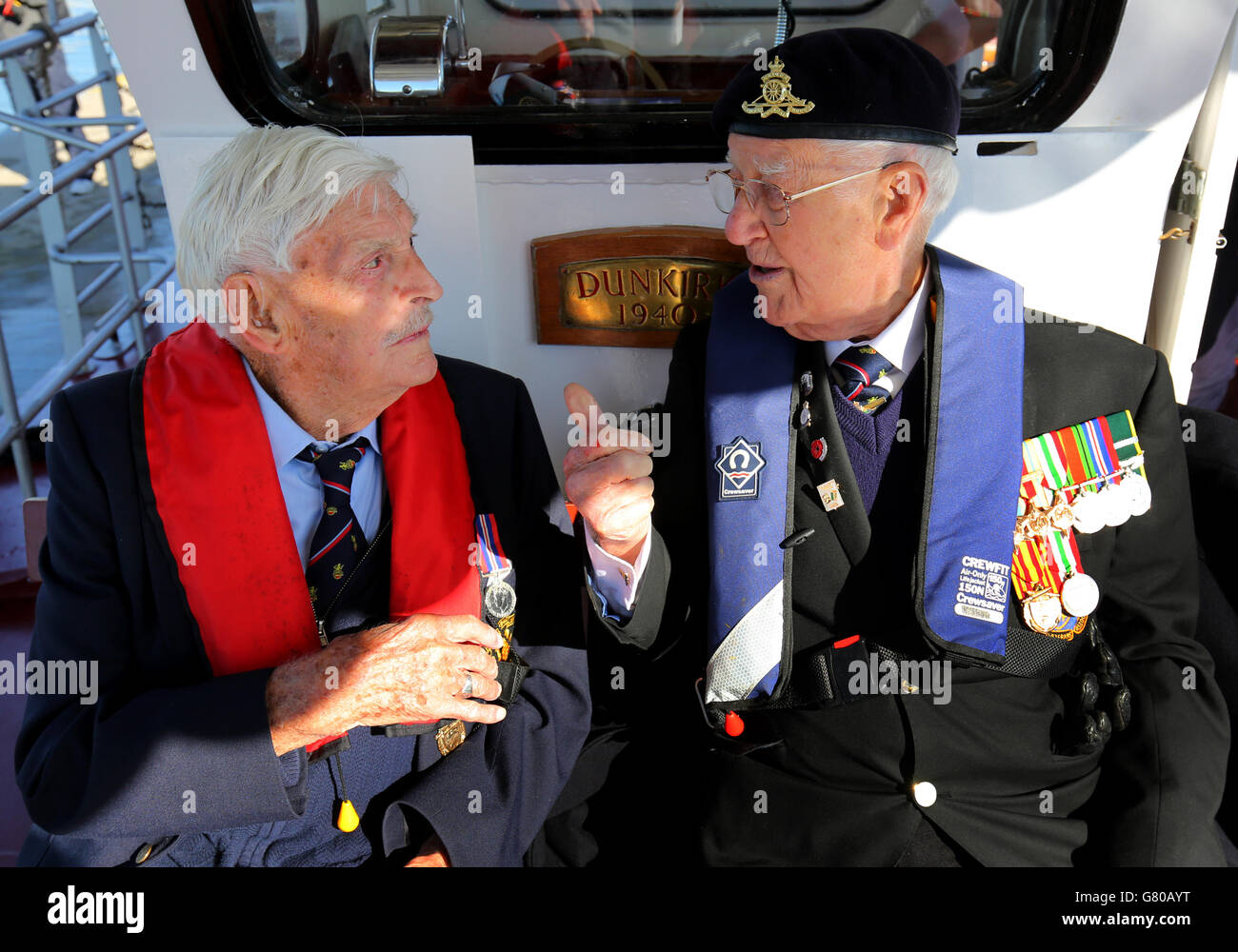 Dunkirk veterans Michael Bentall, 94, (left) and Garth Wright (95) on ...