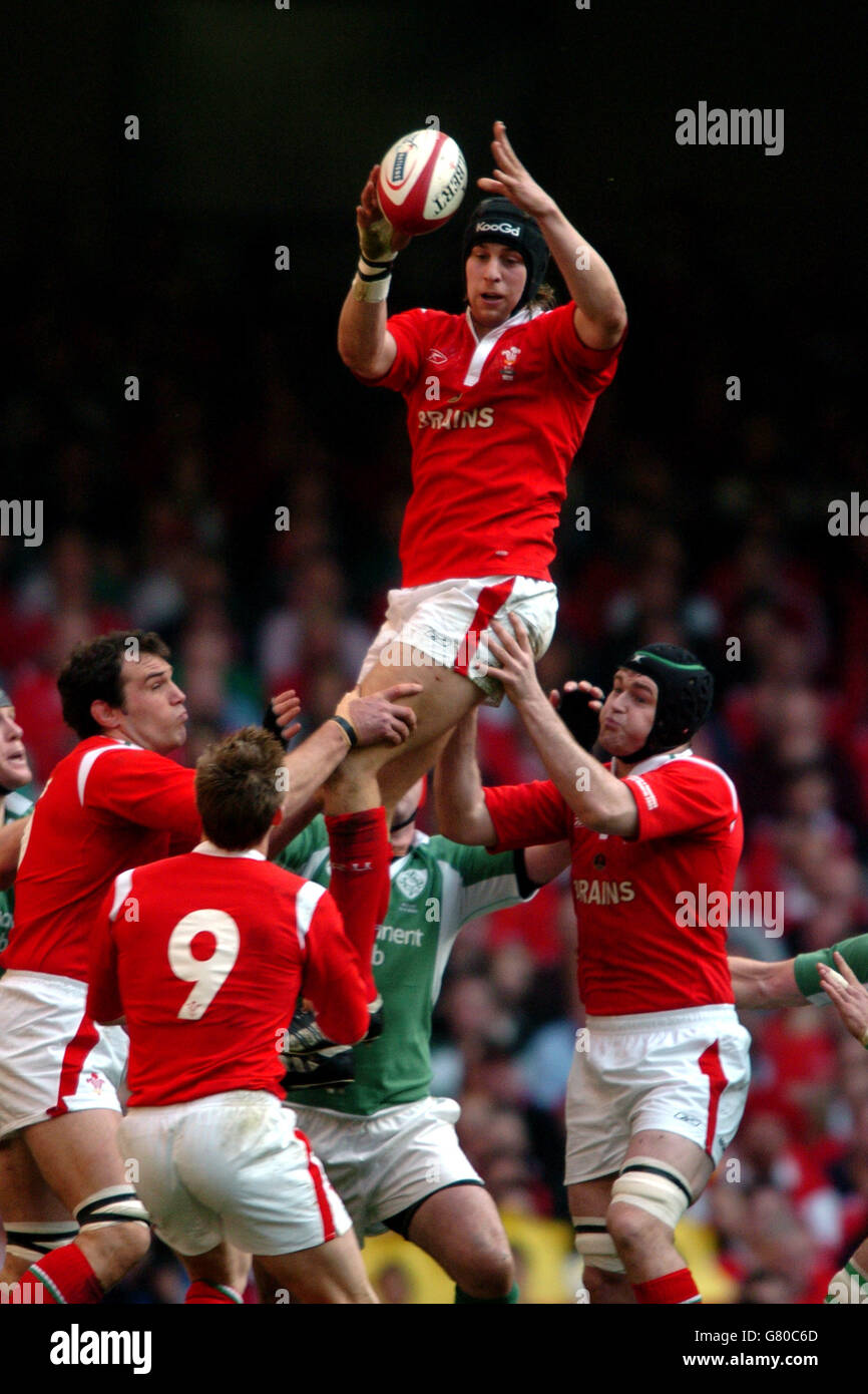 Ryan Jones Rugby Wales High Resolution Stock Photography and Images - Alamy