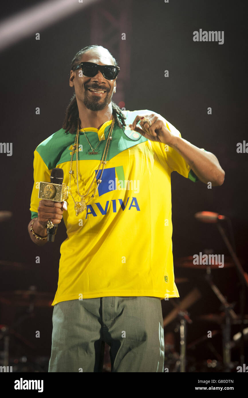 Radio 1 Big Weekend - Norwich - Saturday. Snoop Dogg performing at the ...