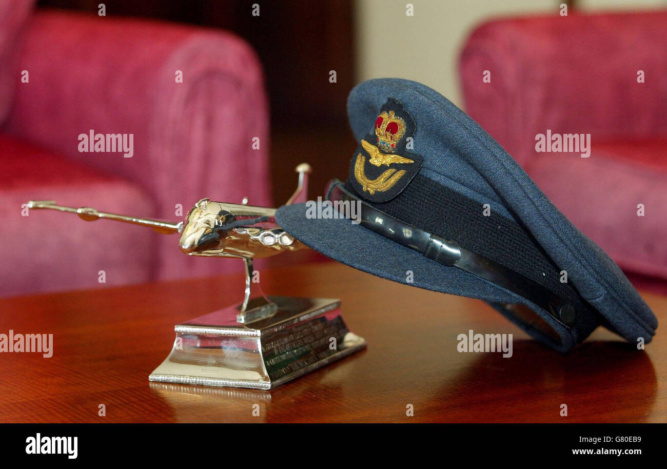 206 squadron raf kinloss hi-res stock photography and images - Alamy