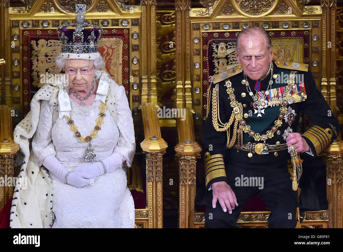 Queen Elizabeth II delivers the Queen's Speech from the throne in the ...