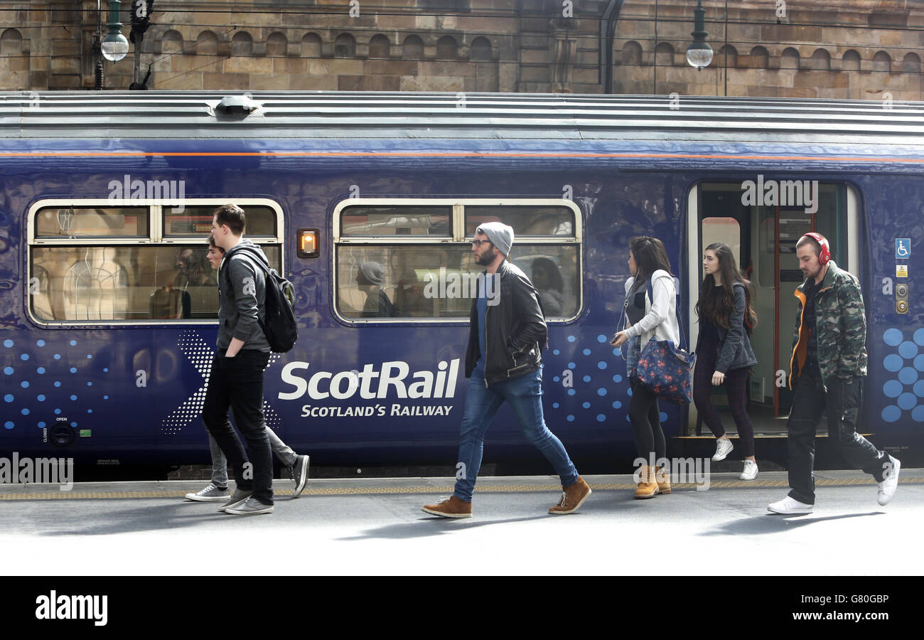 Scotrail stock hi-res stock photography and images - Alamy