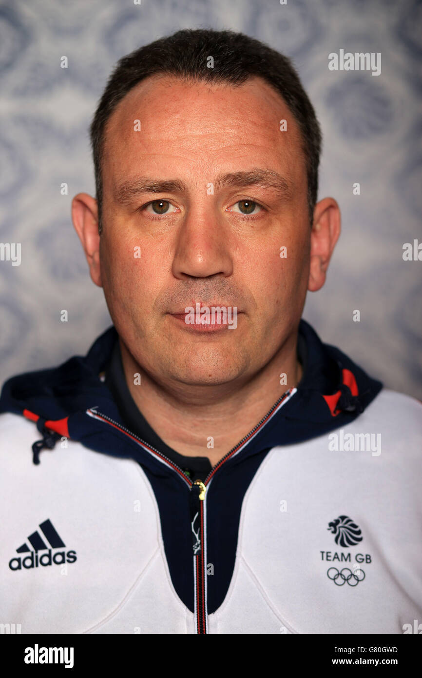 Great leader hi-res stock photography and images - Alamy