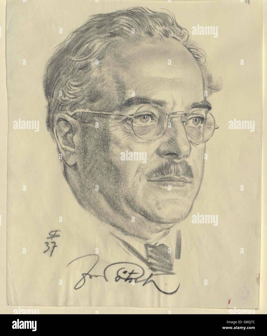 Igo people hi-res stock photography and images - Alamy