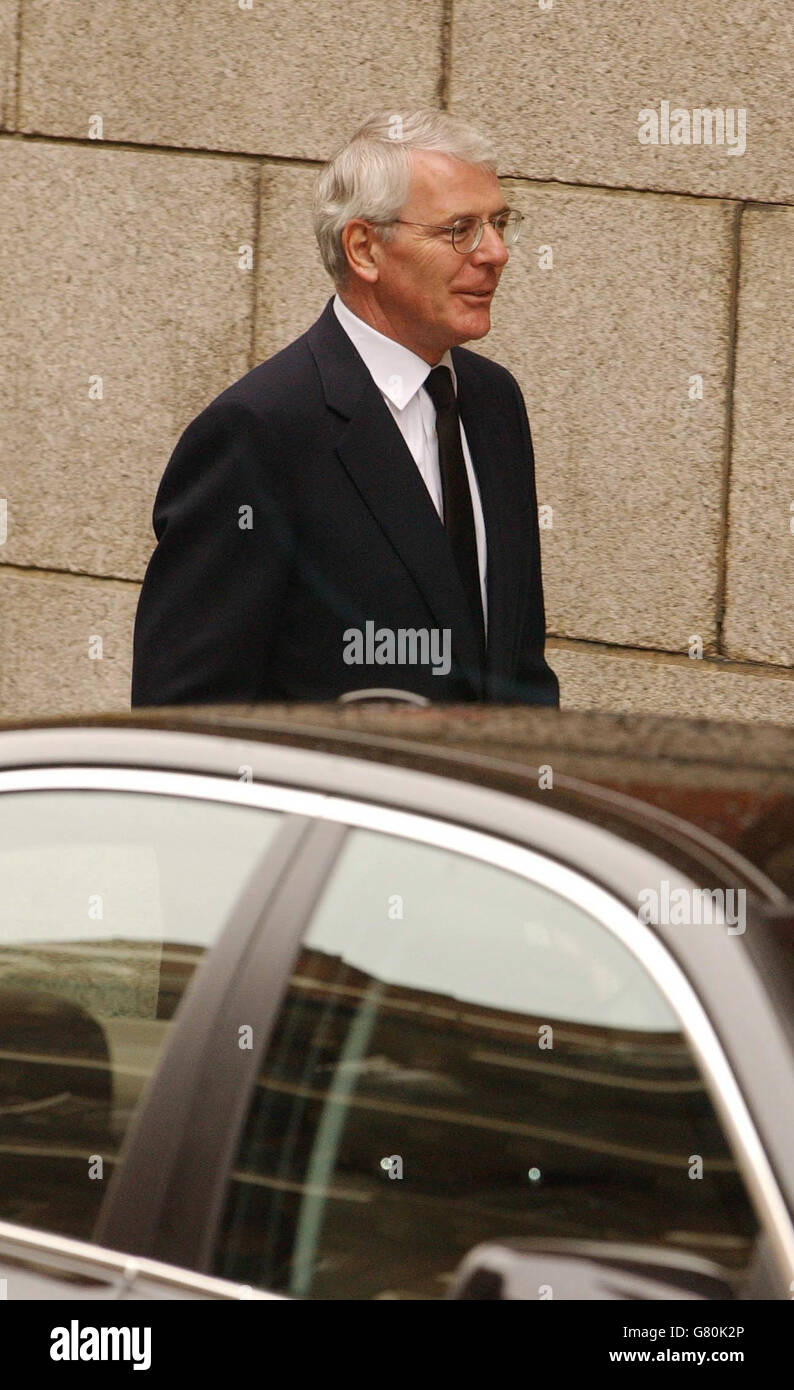 John Major, the former Prime Minister, arrives at Westminster Cathedral ...