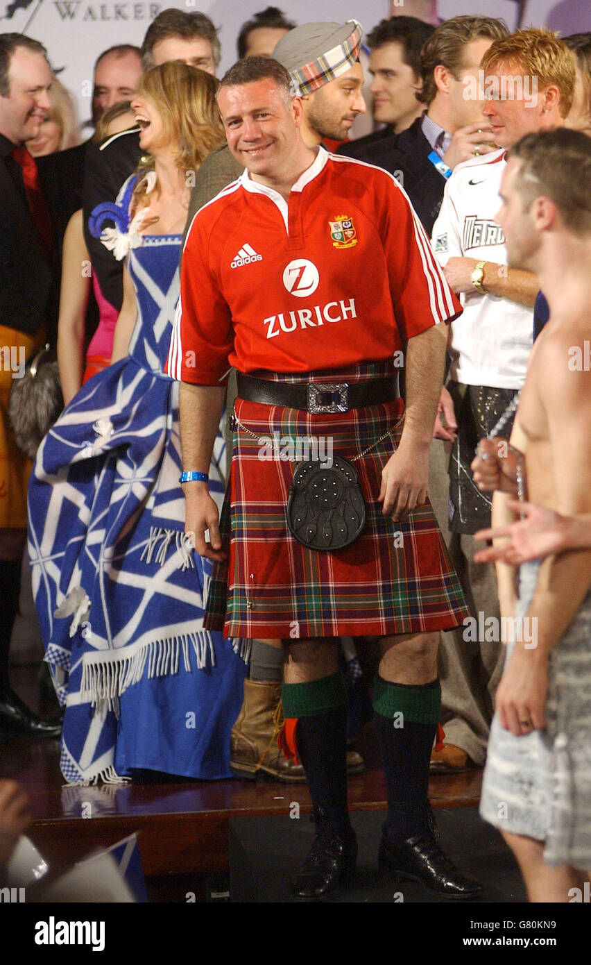 Scottish rugby star Scott Hastings and other models at "Dressed to Kilt ...