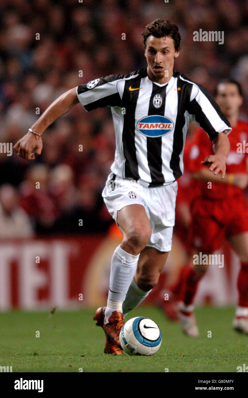 Liverpool and zlatan ibrahimovic hi-res stock photography and images ...