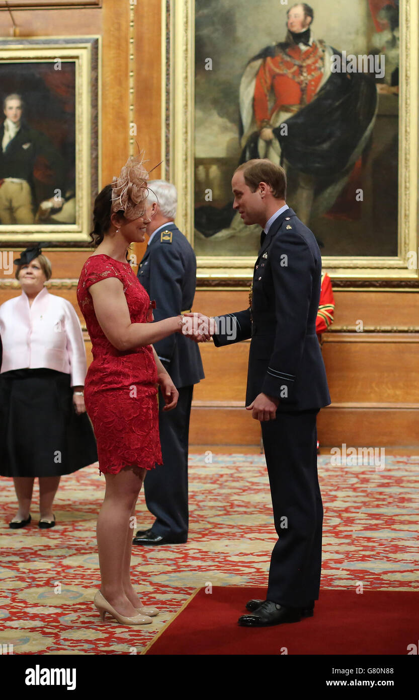 Sarah hunter made mbe hi-res stock photography and images - Alamy