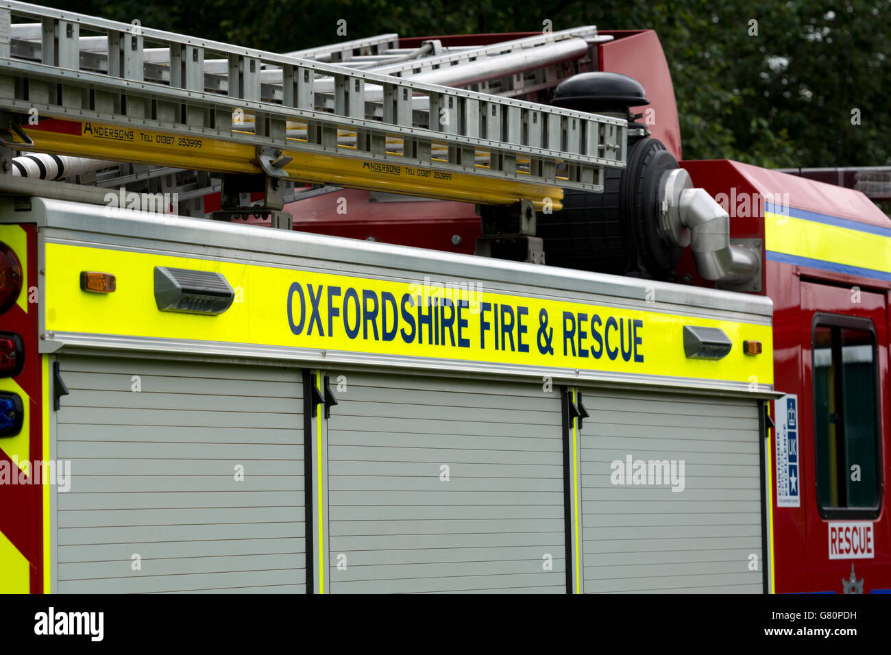 Fire engine uk hi-res stock photography and images - Alamy