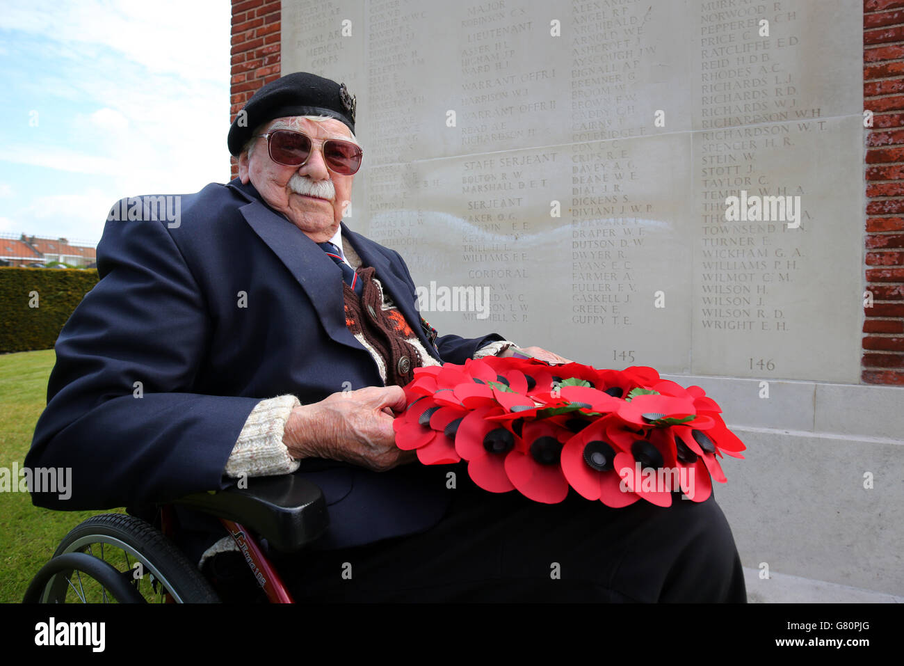 Dunkirk veteran Edward Oates, 95, attends a service at the British ...