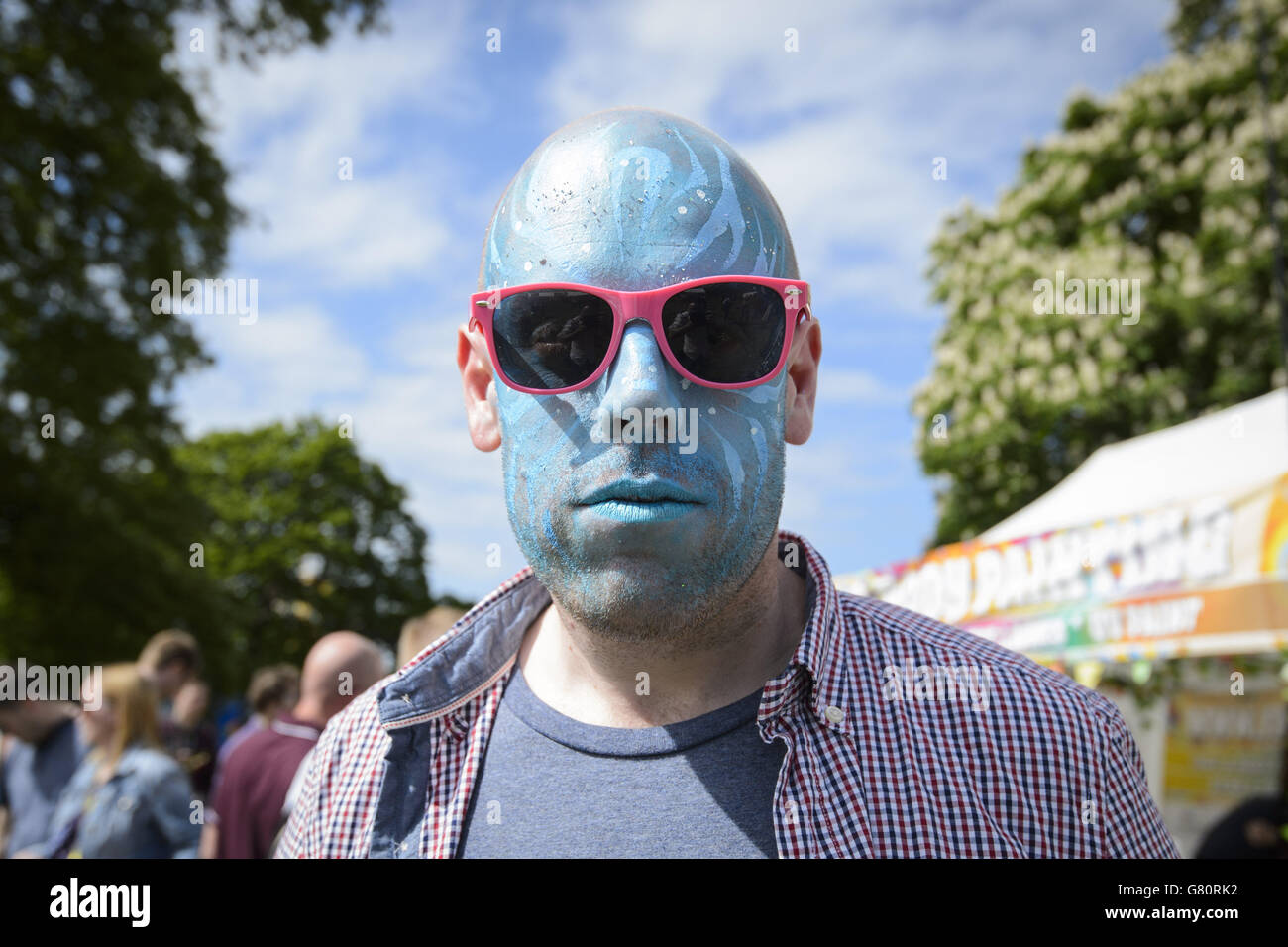 Showbiz bigweekend hi-res stock photography and images - Alamy