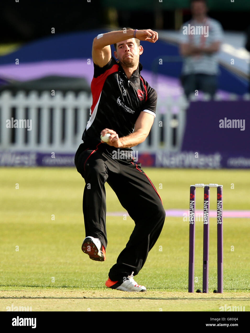 Rob taylor cricket leicestershire hi-res stock photography and images ...