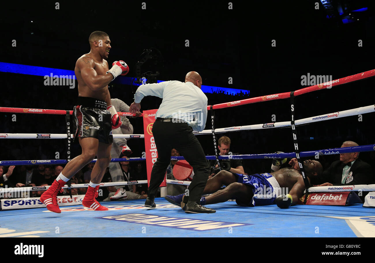 Boxing - The O2 Arena Stock Photo - Alamy
