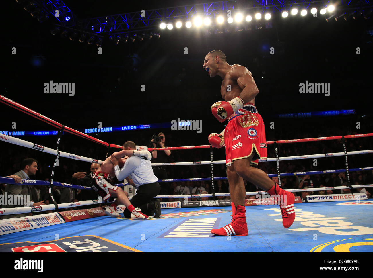 Boxing - The O2 Arena Stock Photo - Alamy