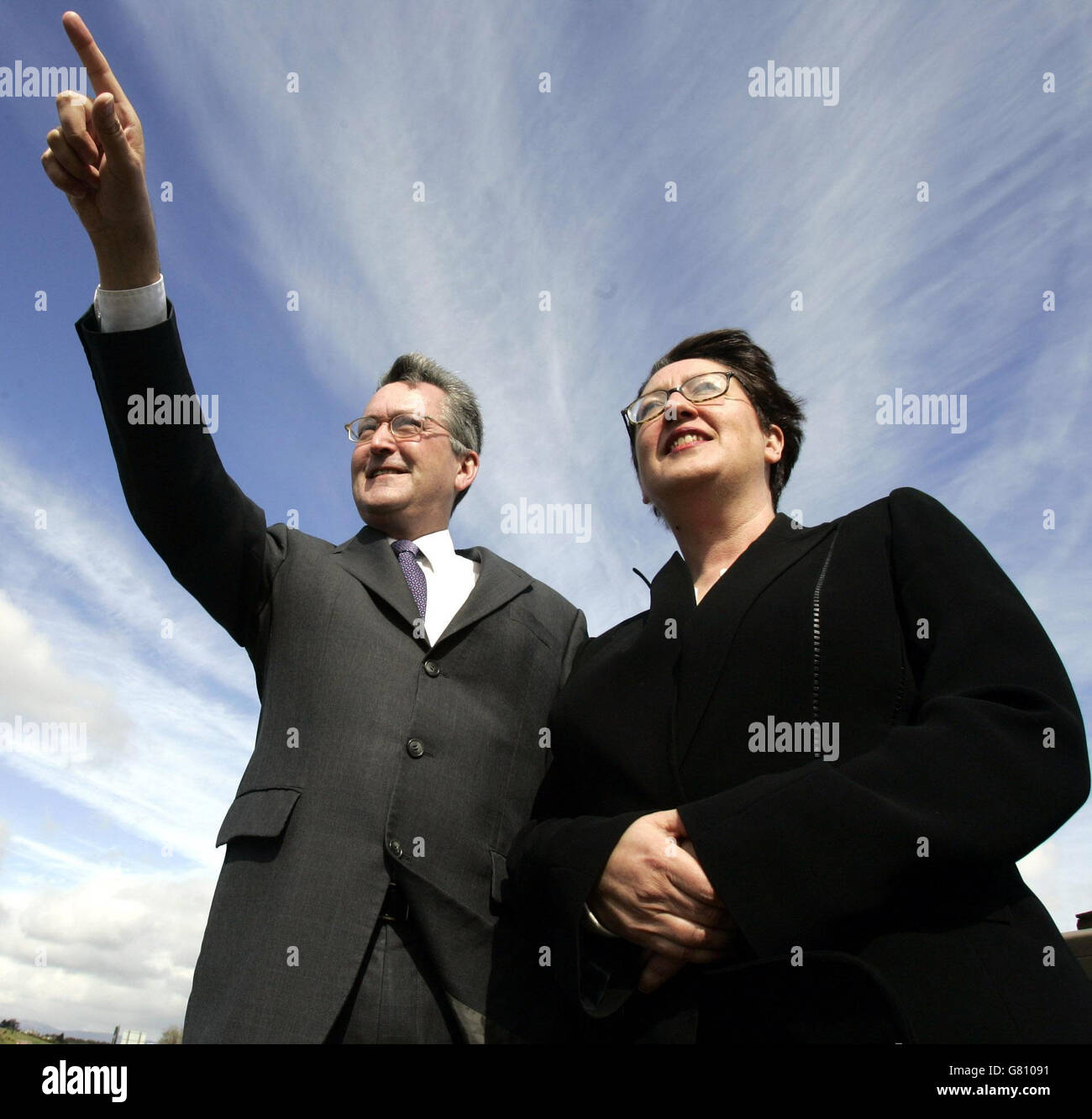 Flyover campaign hi-res stock photography and images - Alamy