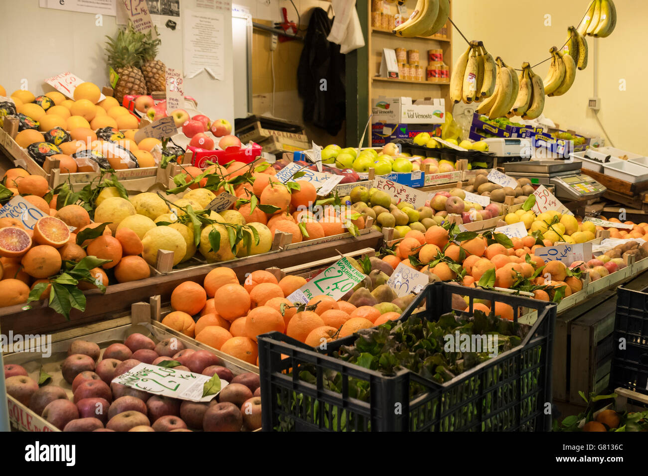Firenze central market hi-res stock photography and images - Alamy