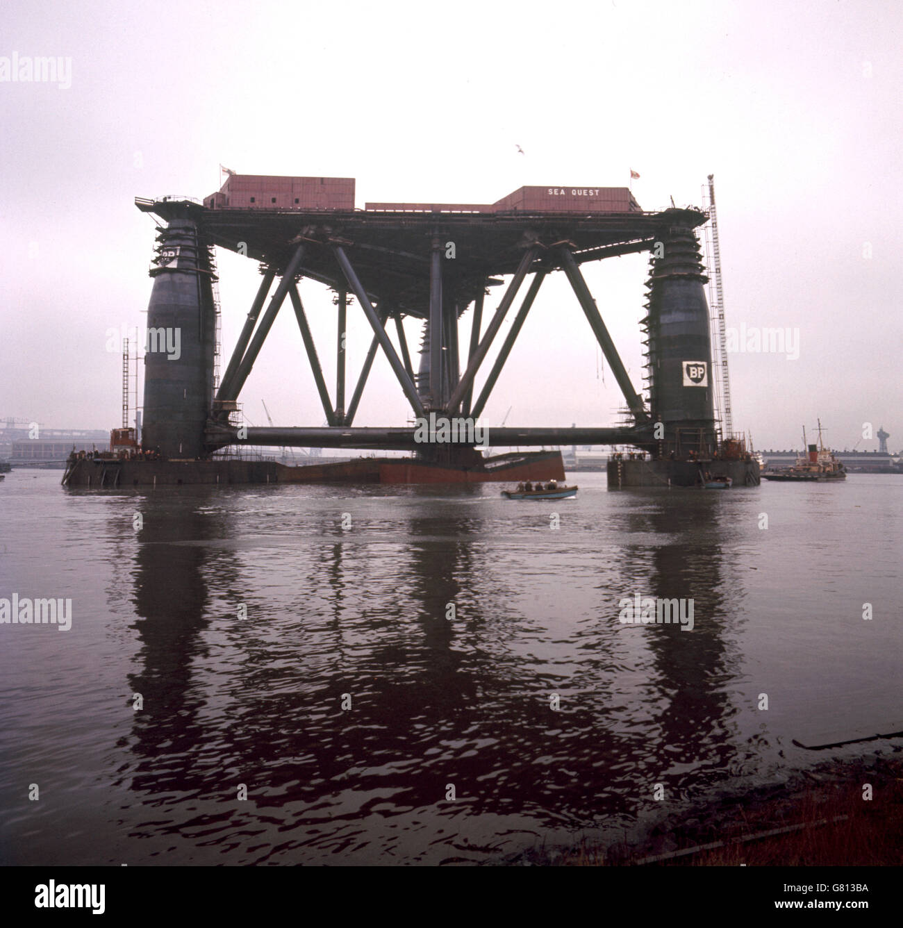 500 ton drilling rig hi-res stock photography and images - Alamy