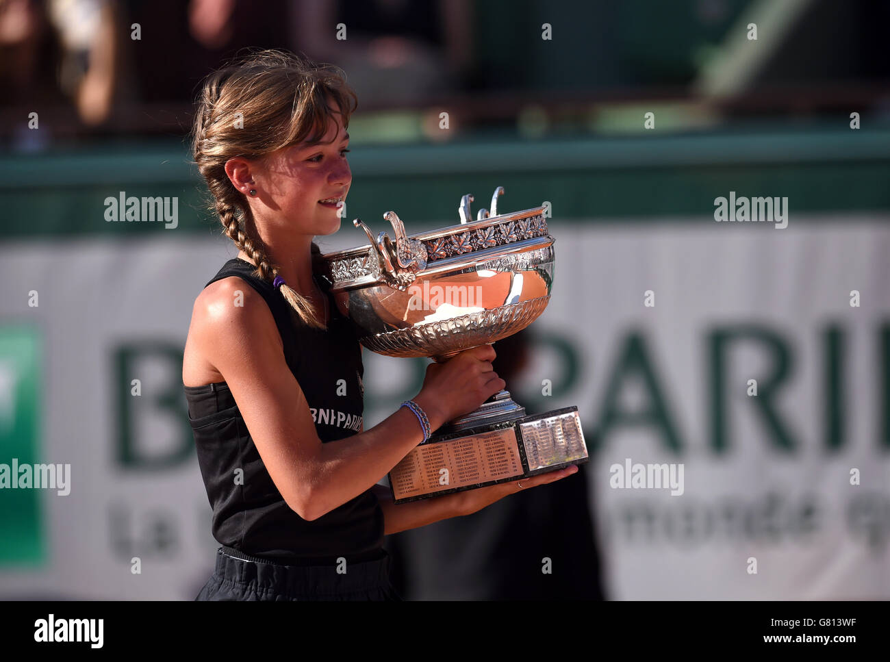 Roland garros ball girl hi-res stock photography and images - Alamy