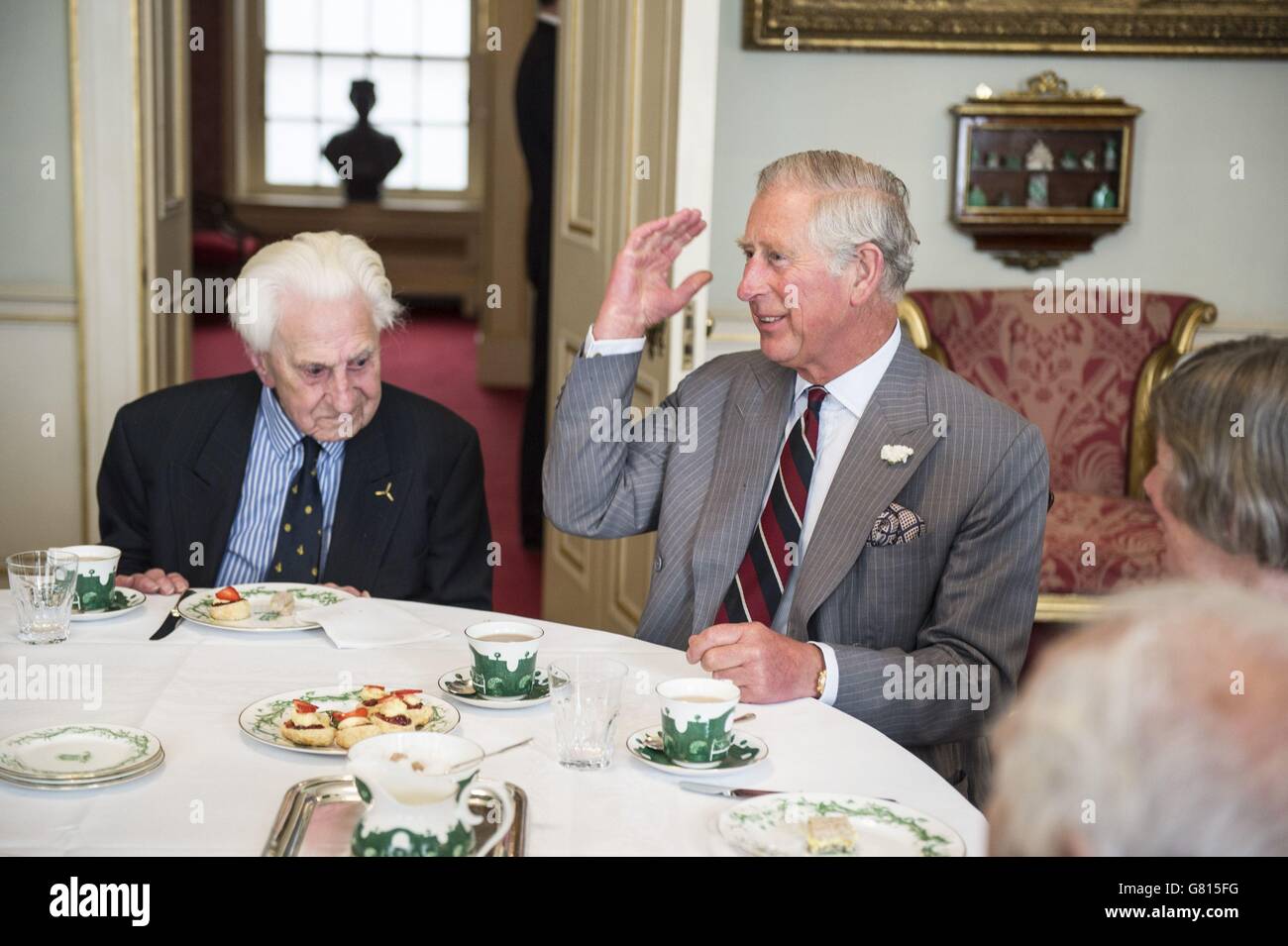 Royal tea party for WWII veterans Stock Photo - Alamy