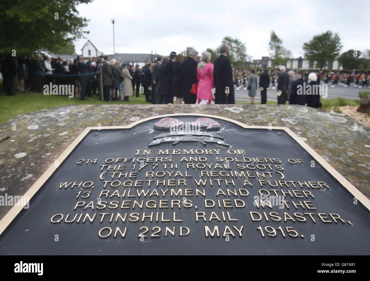 Quintinshill rail disaster memorial hi-res stock photography and images ...