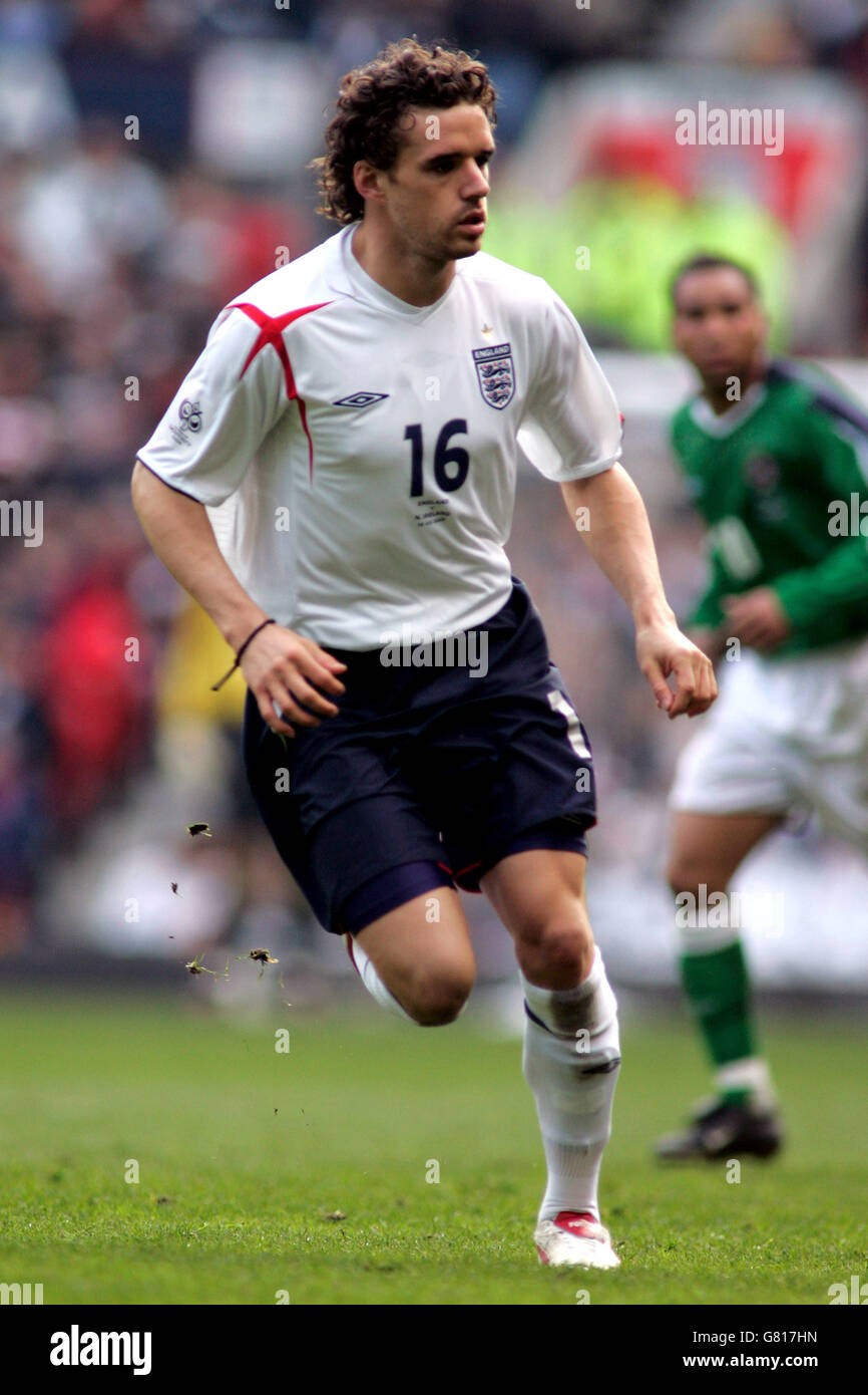Owen hargreaves england world cup hi-res stock photography and images ...