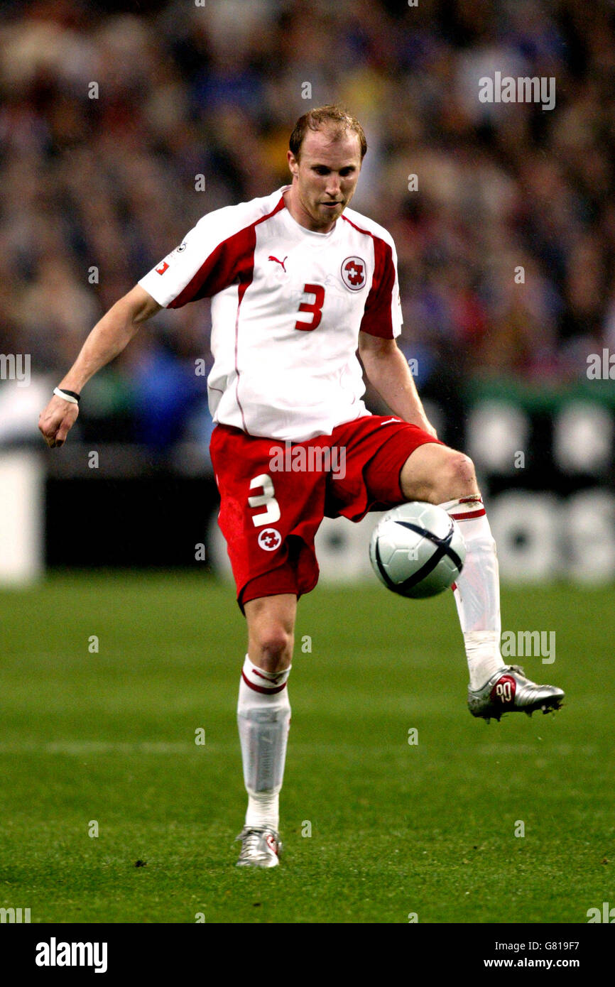 Soccer - FIFA World Cup 2006 Qualifier - Group Four - France v ...