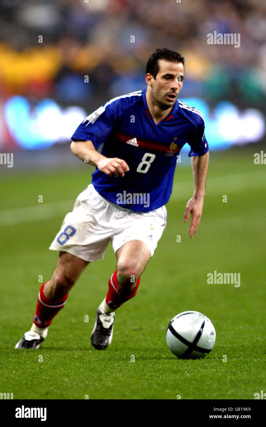 Soccer - FIFA World Cup 2006 Qualifier - Group Four - France v ...