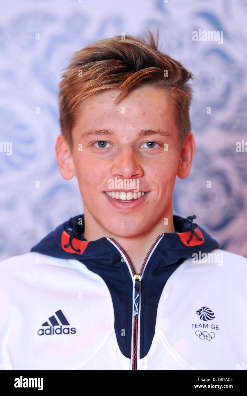 Headshot head shot portrait joe baku tpicswire hi-res stock photography ...