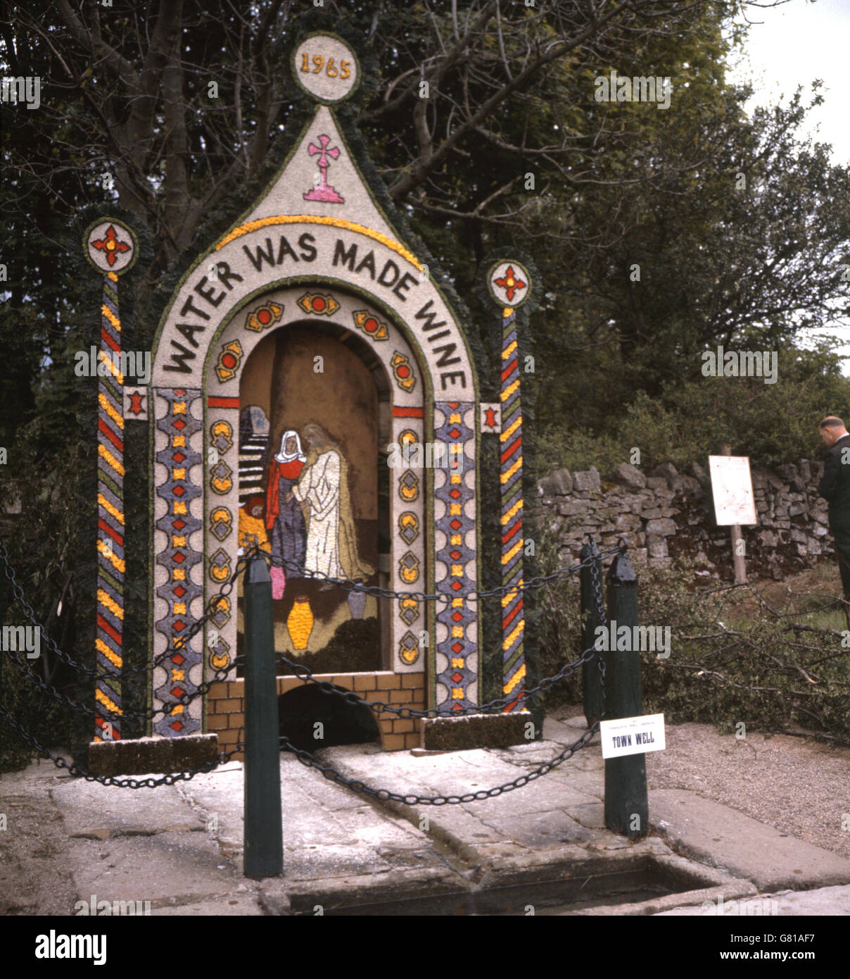 Customs and Traditions - Well Dressing - Tissington, Derbyshire Stock ...